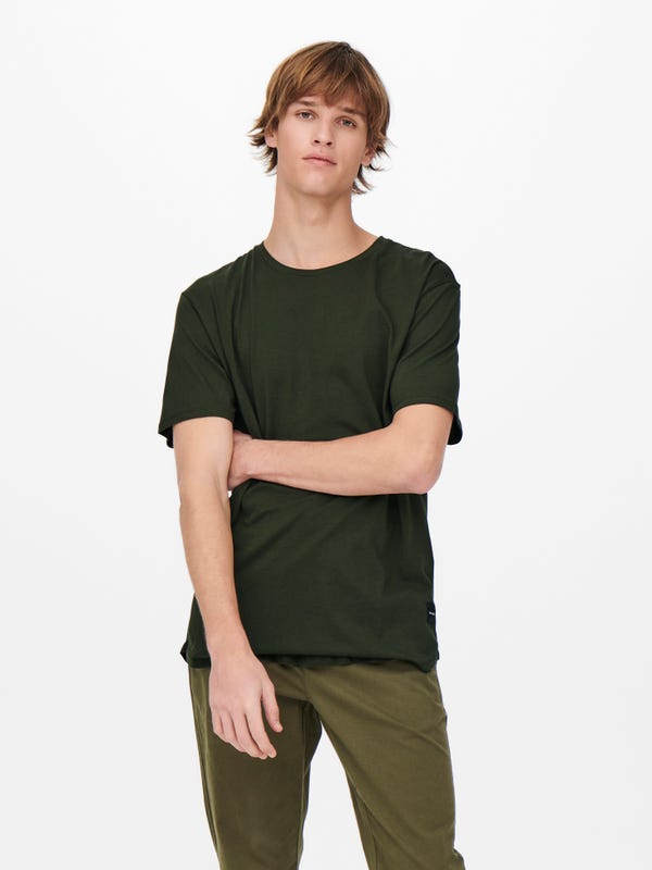 T-shirts for Men | Graphic & Basic Tees | ONLY & SONS