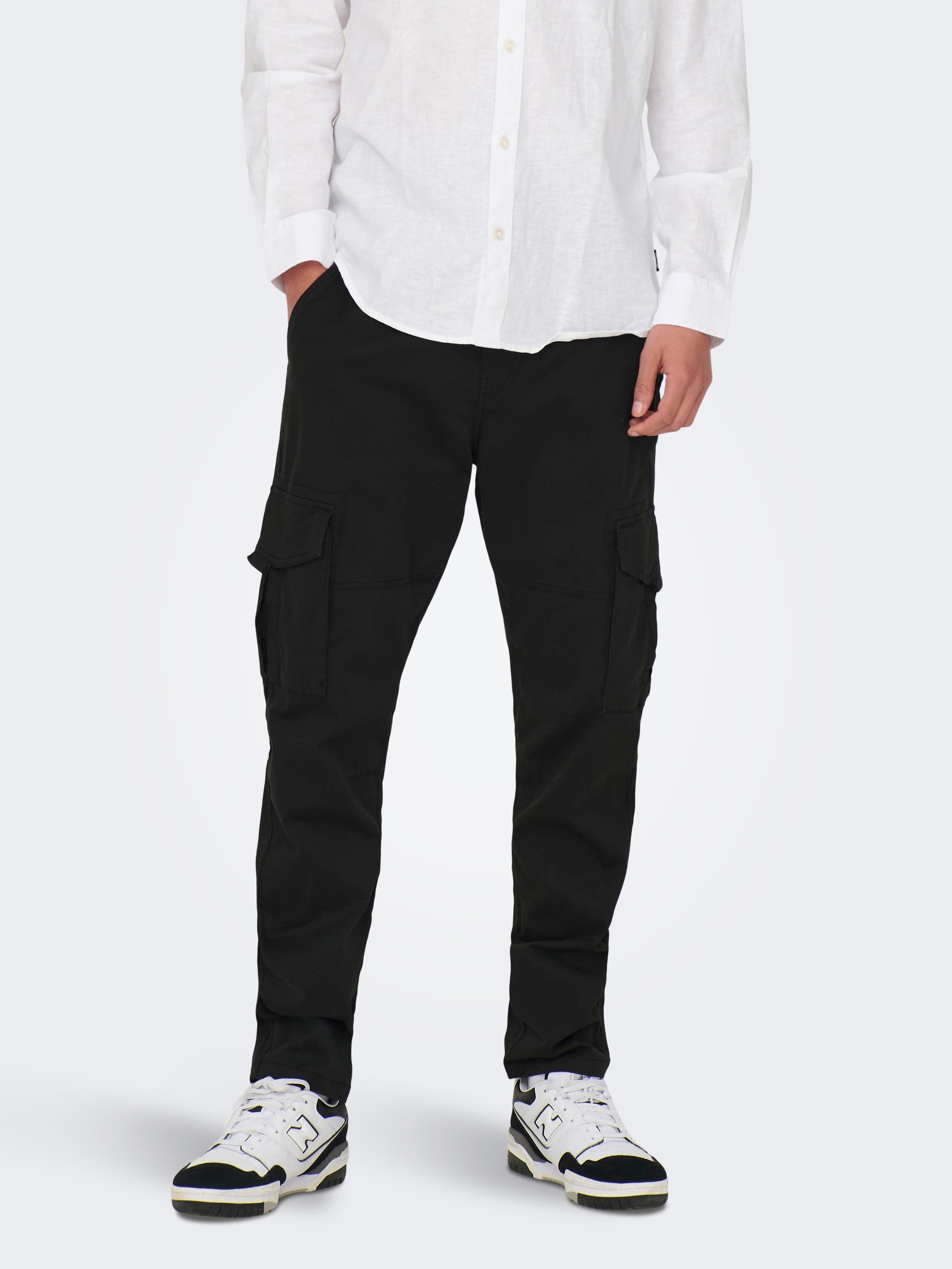 ONSDEAN Tapered Fit Cargo trousers | Black | ONLY & SONS® ONSDEAN Tapered Fit Cargo trousers | Black | ONLY & SONS®
