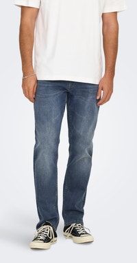 ONSWEFT Mid waist Regular Fit Jeans | Medium Blue | ONLY & SONS®