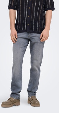 ONSWEFT Regular Fit Jeans | Light Grey | ONLY & SONS®