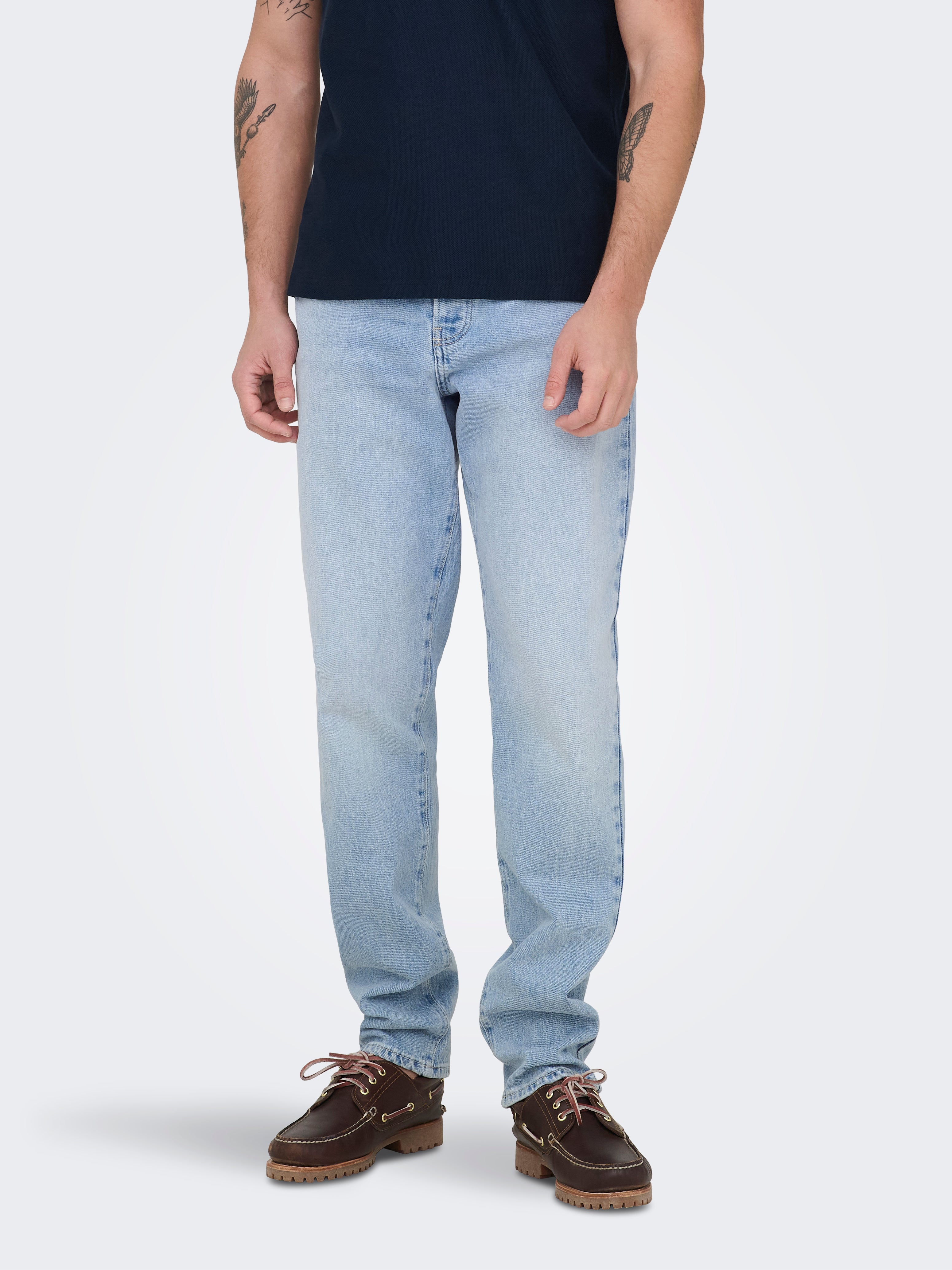 ONSYOKE Tapered Fit Jeans | Light Blue | ONLY & SONS®